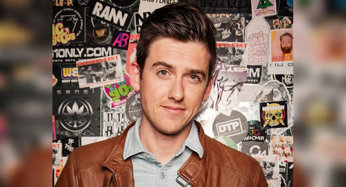 Mike Feeney - “Just A Burger” 😉😈 | PUNCHUP